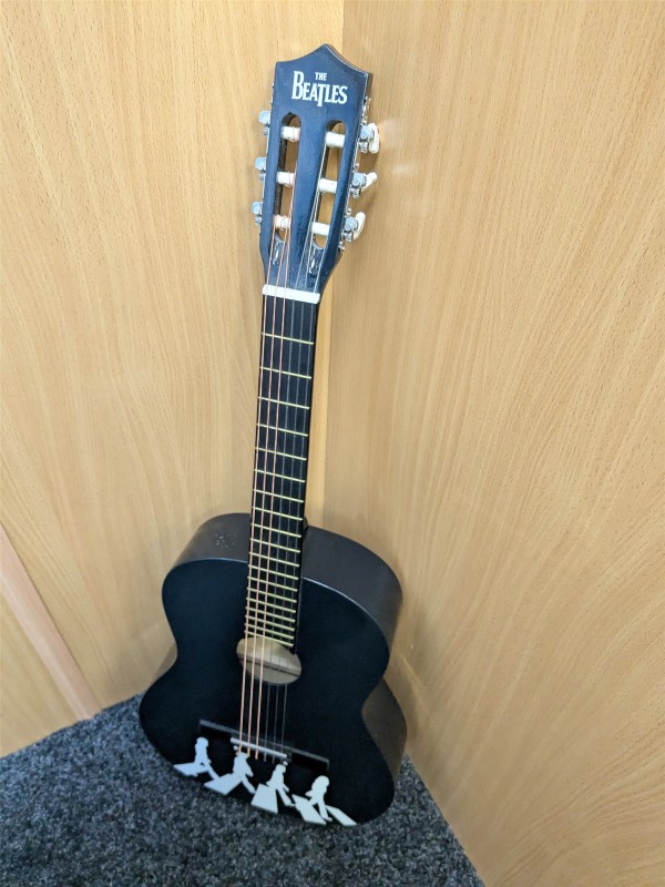 The Beatles Black | 044900064965 | Cash Converters