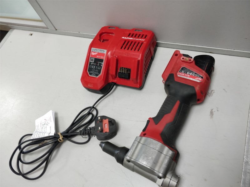 Milwaukee Red | 020300159734 | Cash Converters