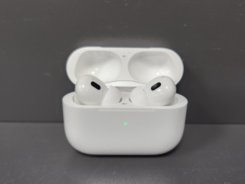 Apple Airpod Pro 2 A2968 White | 049500120439 | Cash Converters