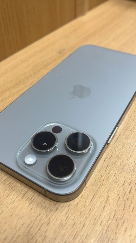 Apple iPhone 16 Pro Max 256GB Silver | 045800080110 | Cash Converters