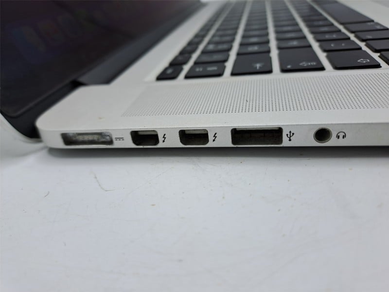 Apple, A1398 Macbook Pro 2015 2015 , Serial #: , Silver 8GB Silver ...