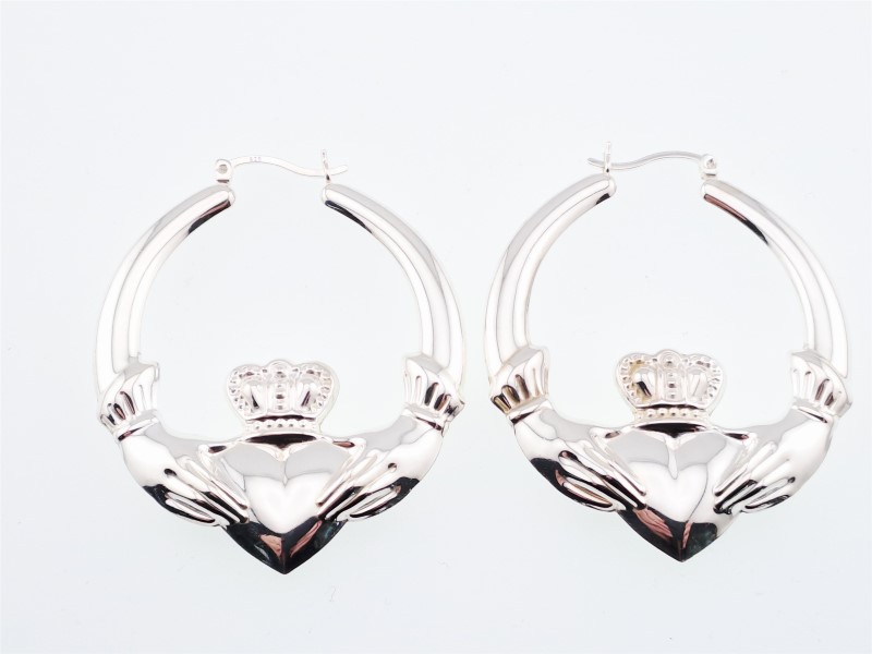 Large Claddagh Hoop Silver Earring Pierced 9.1G | 030100258439 | Cash ...