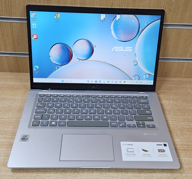 Asus Sonic Master Intel Core i3 4GB Silver | 021000138471 | Cash Converters