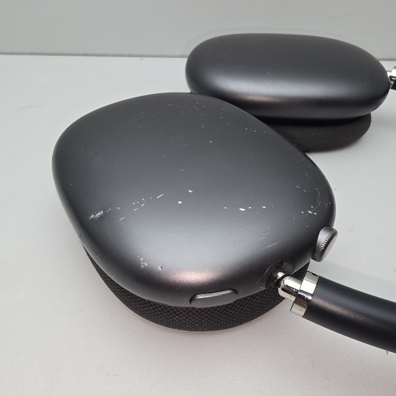 Apple Airpod Max A3184 (Small Dents On Right Side Headphone) Black ...
