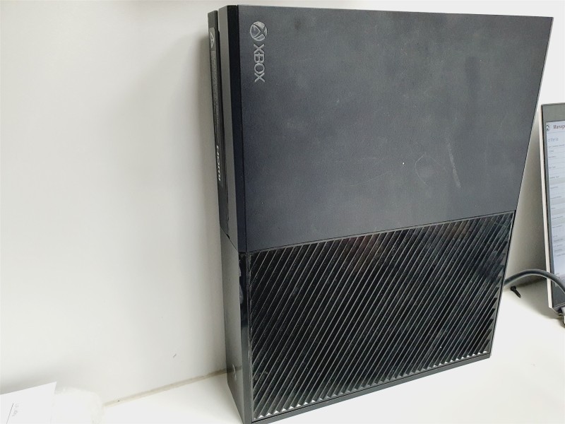 Xbox Xbox One 500GB Black | 046900120086 | Cash Converters