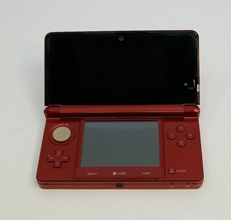 Nintendo 3DS Red | 030600168660 | Cash Converters