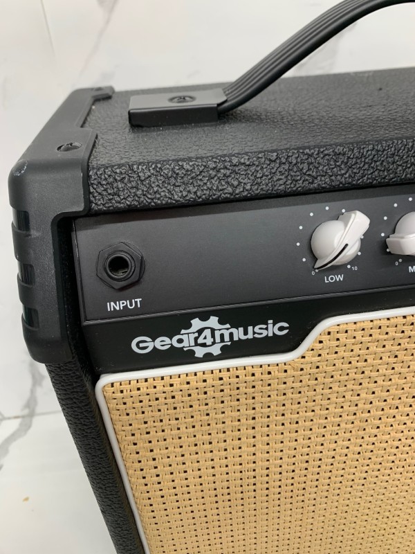 Gear4music G4m-Aa-15 Black | 049400191168 | Cash Converters