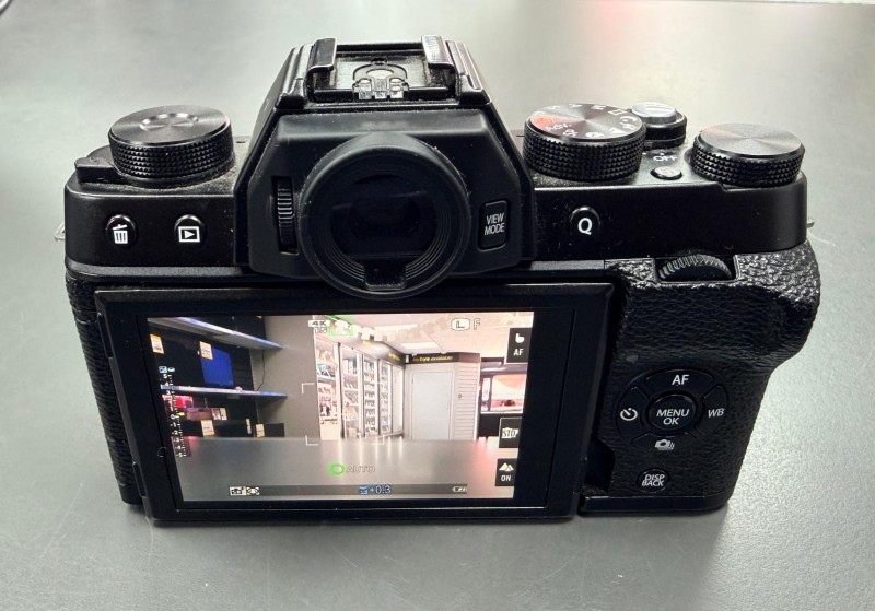 Fujifilm Fujifilm X-T100 24.2Mp Digital Camera & Lens X-T100 24.2 Black ...