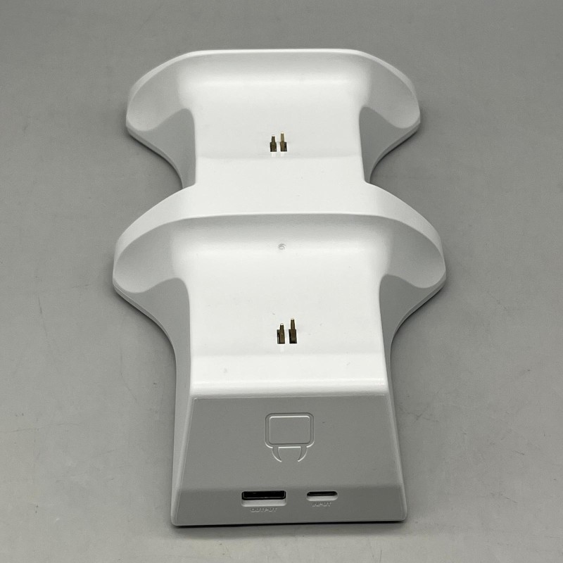 Dual Charger For Xbox One Controllers, With Two Battery Packs And ...