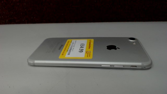 Apple iPhone 7 32GB Silver | 047100129979 | Cash Converters