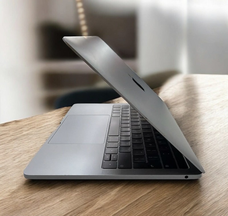 Apple Macbook Pro 2019 A2159 Intel Core i5 8GB 2019 Silver ...