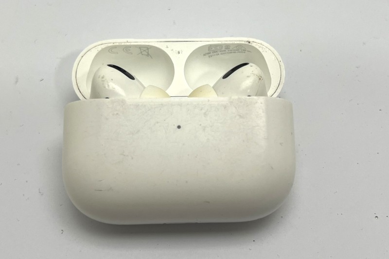Apple Airpods Pro 1st Generation White | 019000196937 | Cash Converters