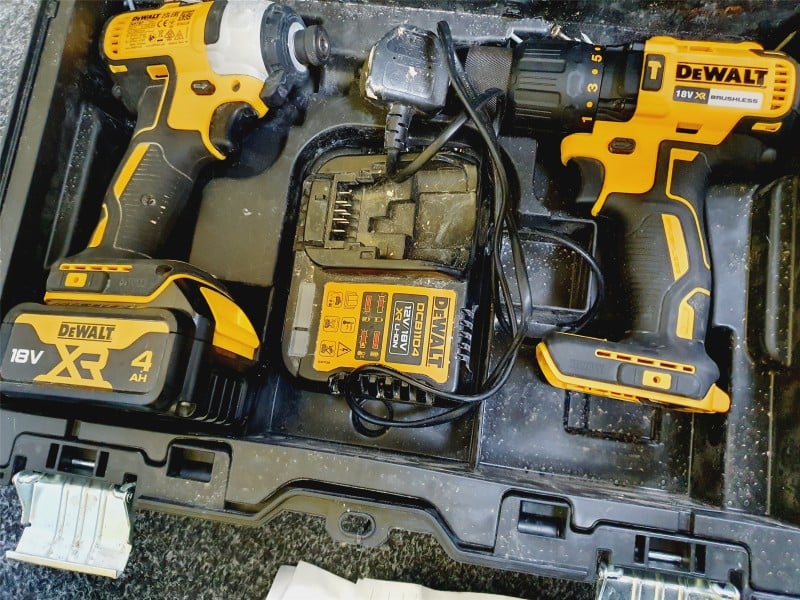 Dewalt Dck2060m2t Dcd778 / Dcf787 | 046900119883 | Cash Converters
