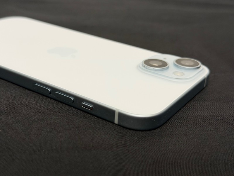 Apple iPhone 15 Plus 128GB White | 049400191709 | Cash Converters