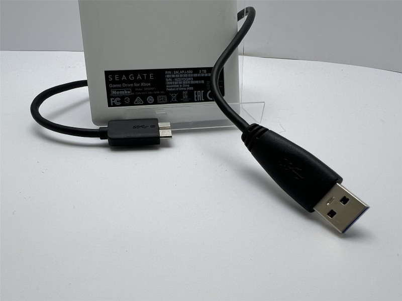 2TB Seagate White | 019000198613 | Cash Converters