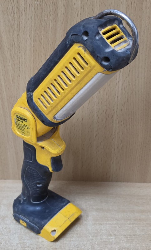 LED Torch Dewalt Dcl050 - Body | 046500131381 | Cash Converters