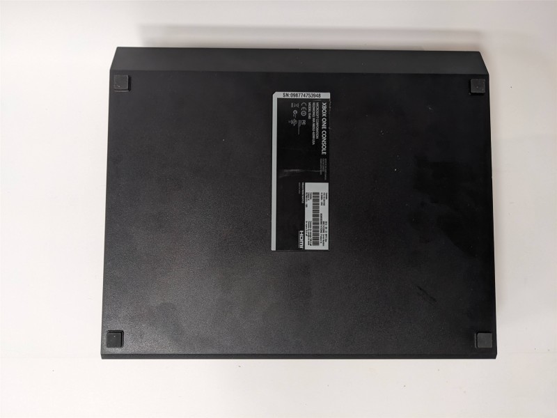 Xbox One - Console Only Xbox One 500GB Black | 018100195175 | Cash ...