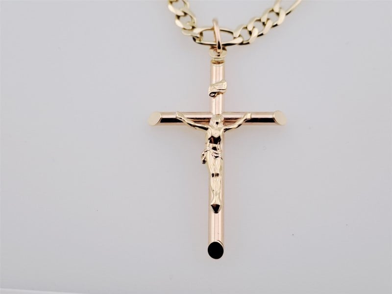 9ct Yellow Gold Crucifix Pendant On Figaro Link Chain 48cm 16.4G ...
