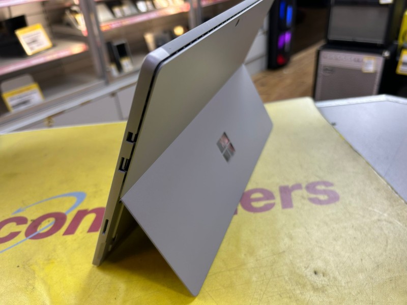 Microsoft Surface Pro 1796 256GB Silver | 022600161868 | Cash Converters
