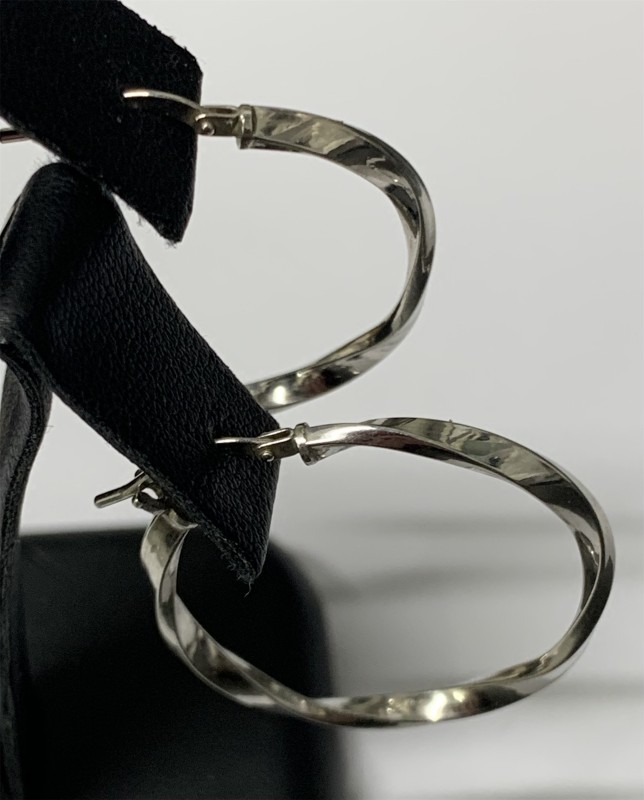 Silver Earring Pierced 1G | 038600320203 | Cash Converters