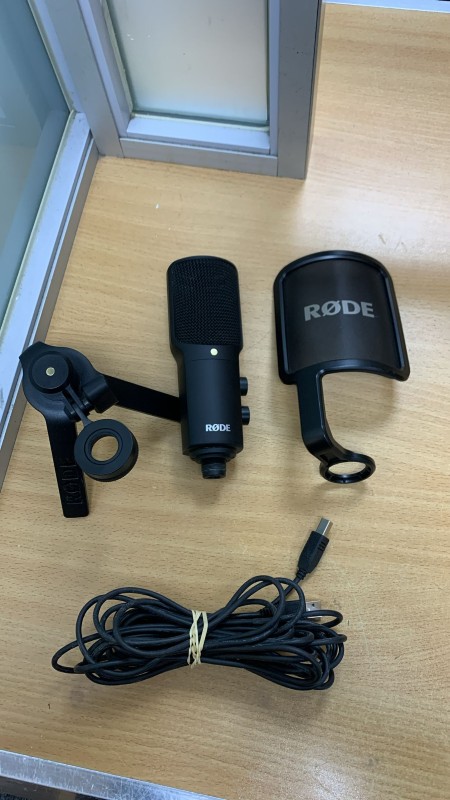 Rode, Microphone, Black | 044300072725 | Cash Converters