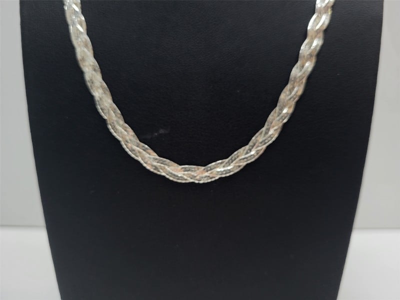 Silver Necklace 45.7cm 9G | 038600320615 | Cash Converters